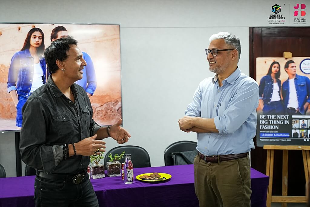 Seminar by Marc Robinson about by Pepe Jeans Fashion Design Awards 2023 ...