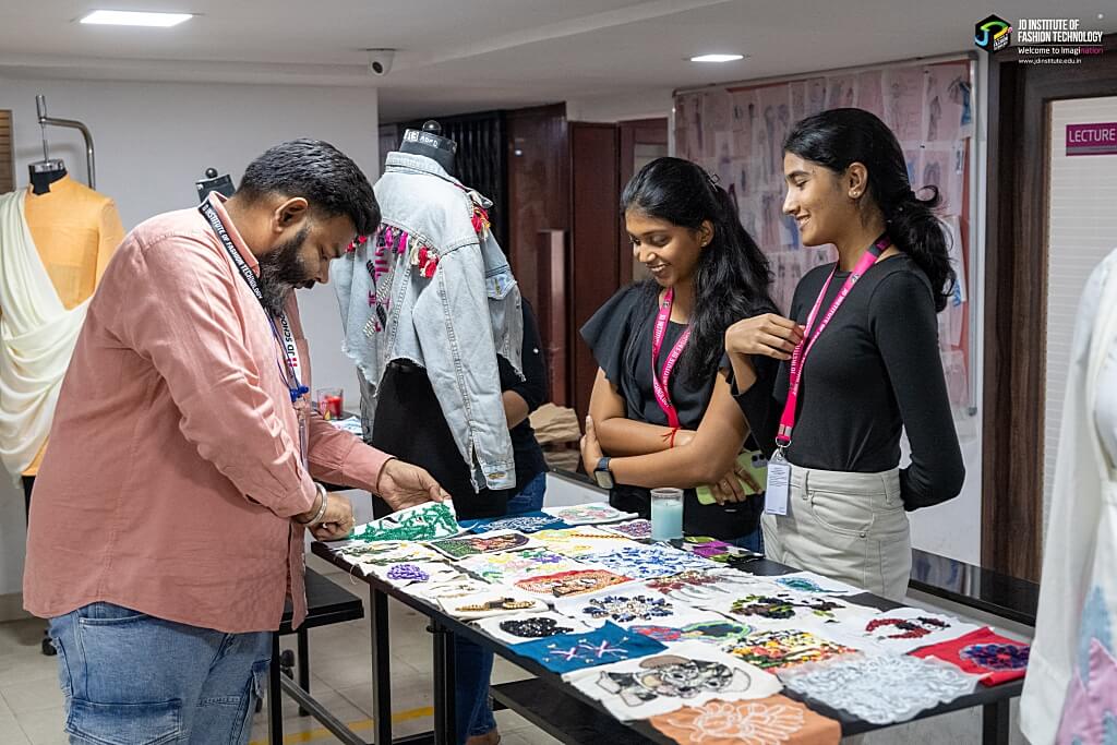 Creative Brilliance Unveiled: Recap of 1st-Semester Fashion Design ...