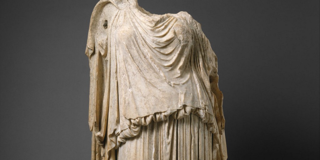 Draping: Techniques, Types and Importance